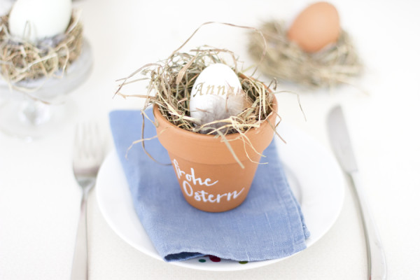 DIY Easter place cards with natural materials. | LOOK WHAT I MADE ...