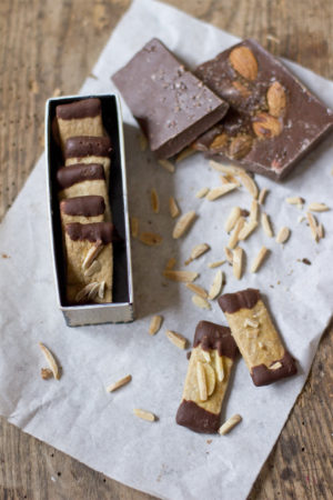 Grandma's recipe for almond stick cookies | LOOK WHAT I MADE ...