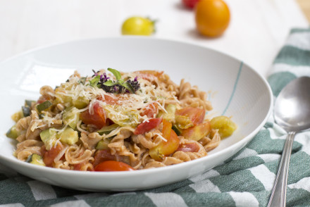 (Home) Office Lunch: Magical 10 min one pot pasta. | LOOK WHAT I MADE ...